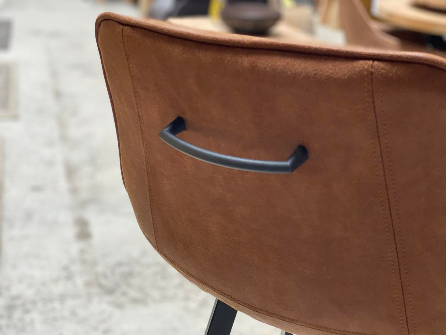 Barkruk Drake - Camel - Bouwie